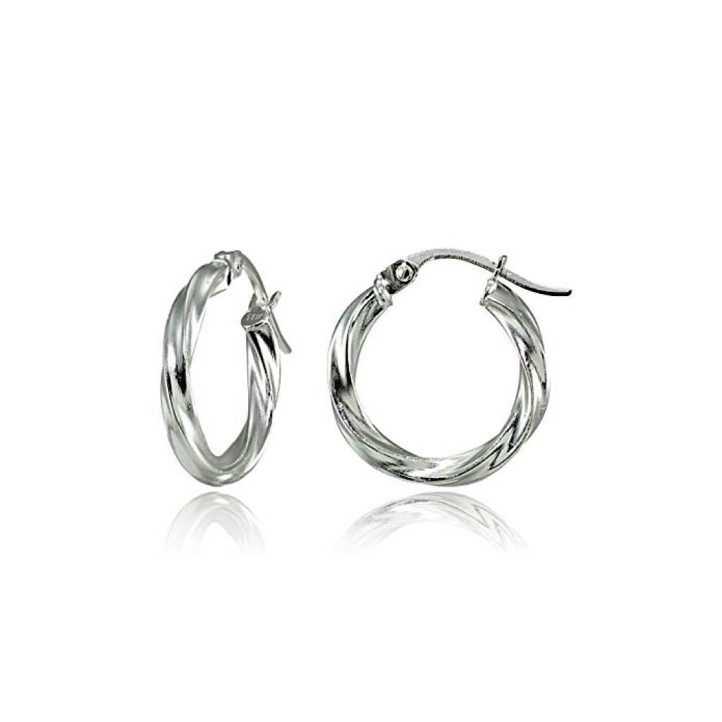10 Best Small Hoop Earrings Everyone Should Own | JewelryJealousy