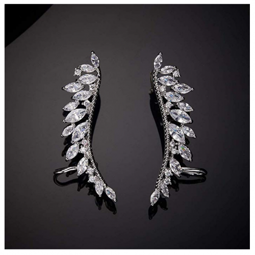 The 10 Best Ear Crawlers - Ear Cralwer Earrings for 2020 | JJ